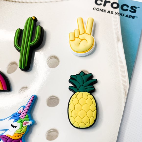 CROCS | Accessories | New Crocs Jibbitz Charm Set Of 5 Rainbow ...